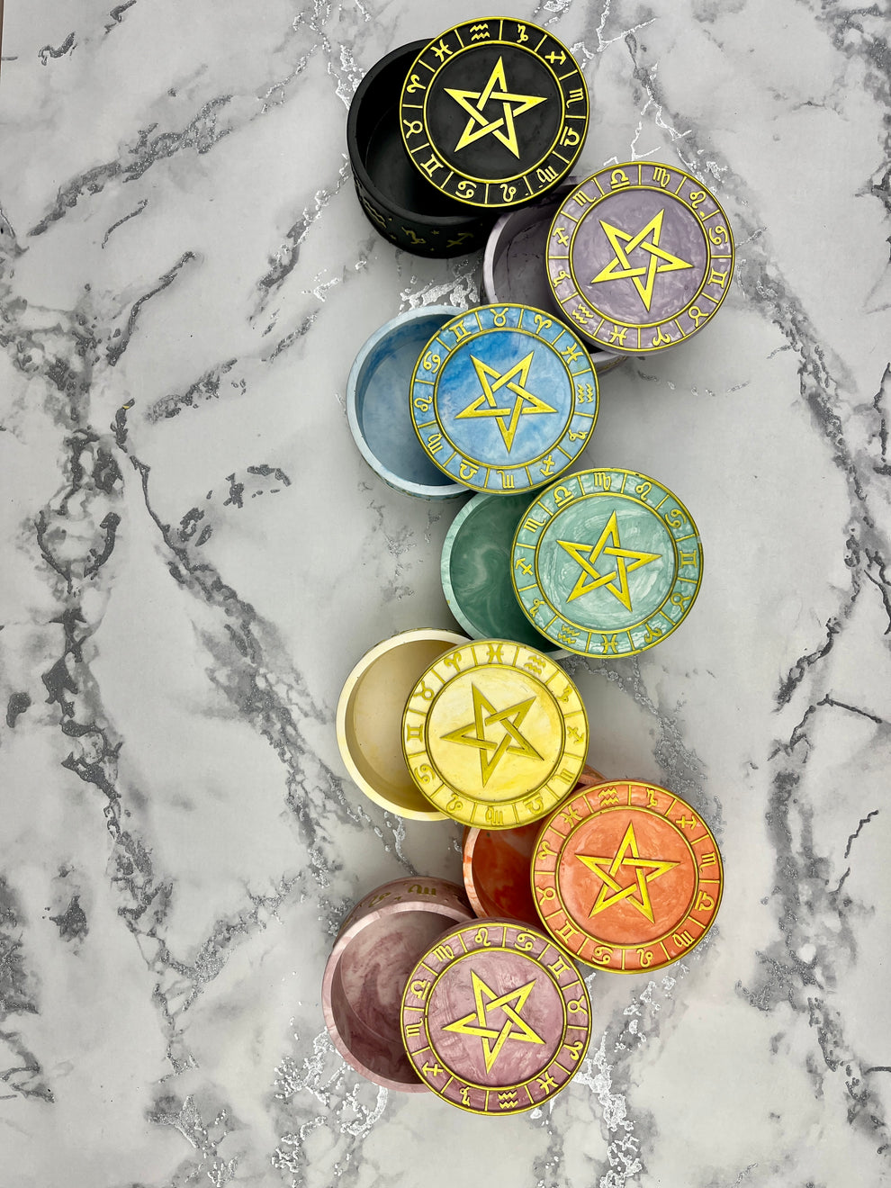 Trinket Box - Yellow Star and Horoscopes Detail – Krorroskos Designs